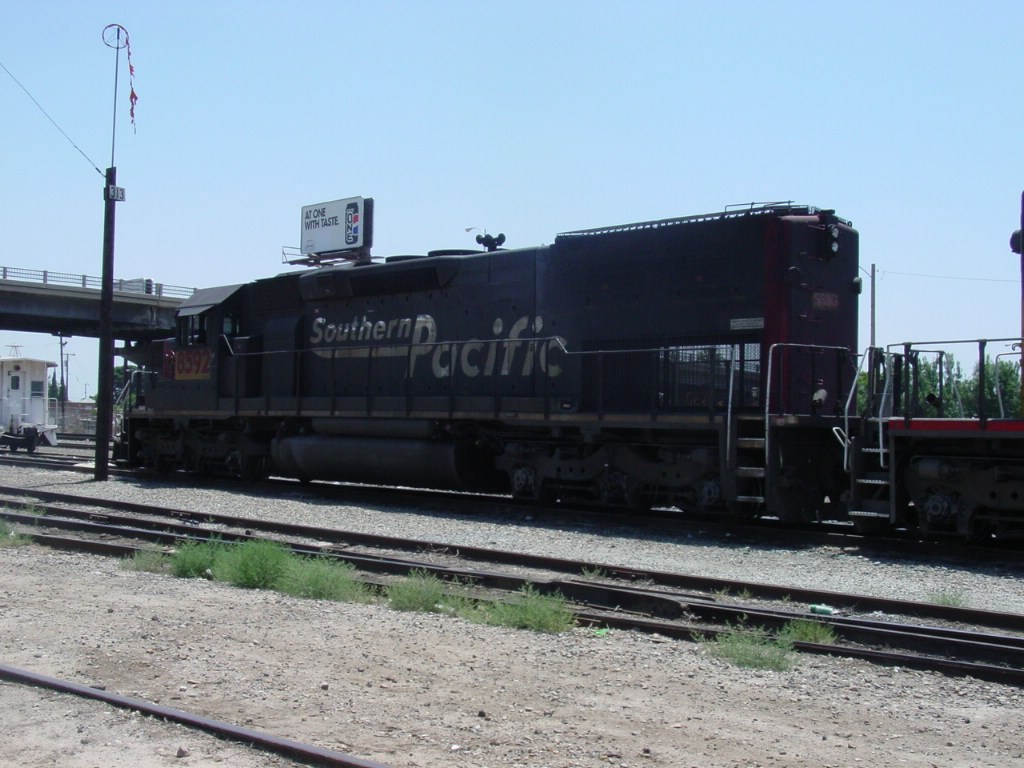 EX-SP "Tunnel" UP 8592